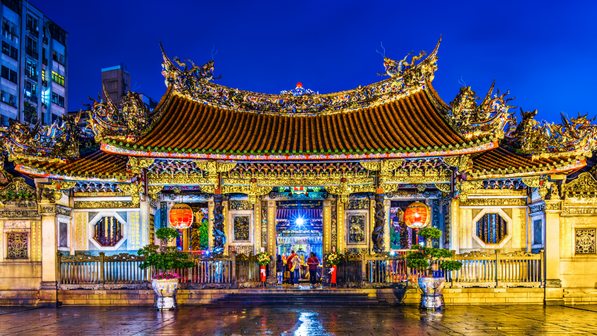 Sacred Temples of Taipei and Beyond - Blue Soul Earth
